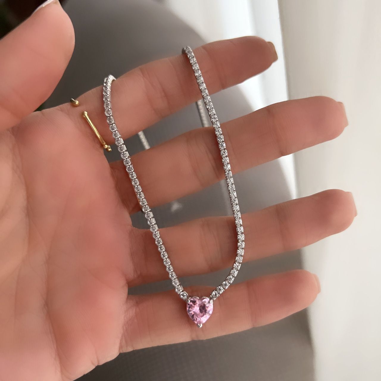 Pembe Kalp Suyolu Kolye